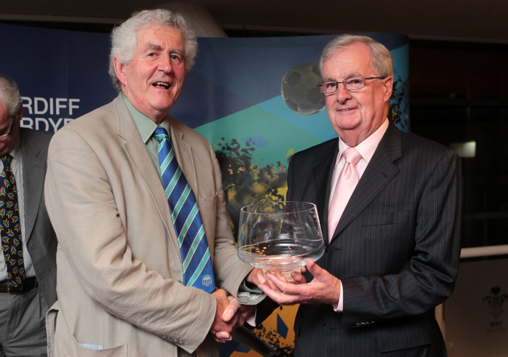 Clive Thomas - Welsh Sports Hall of Fame