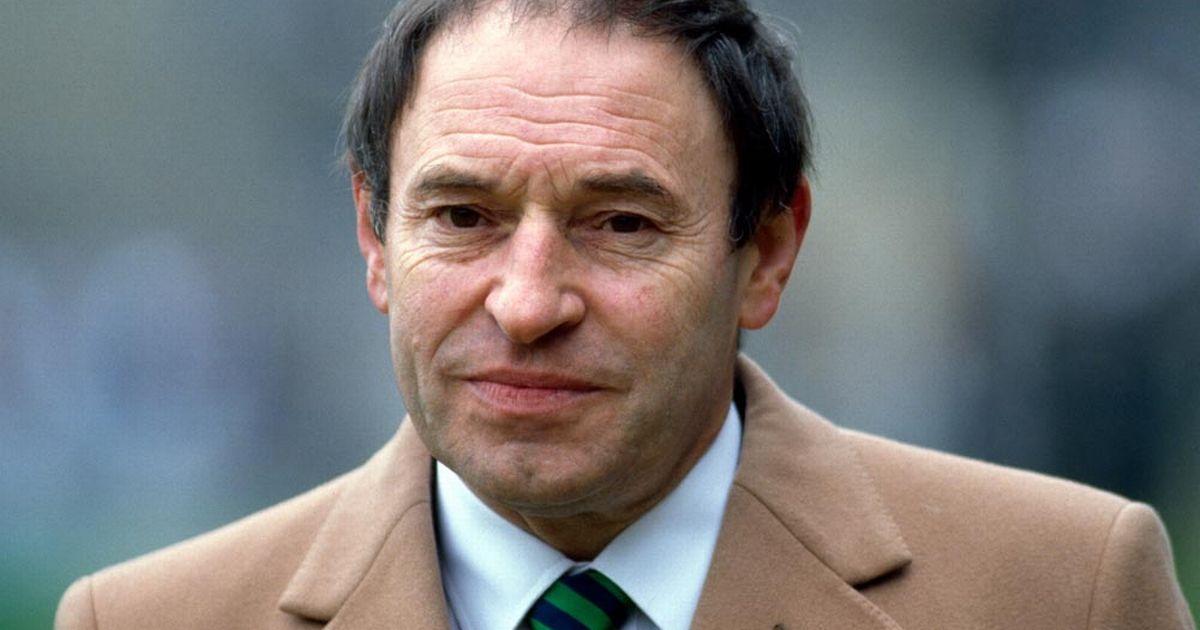 Cliff Morgan - Welsh Sports Hall of Fame
