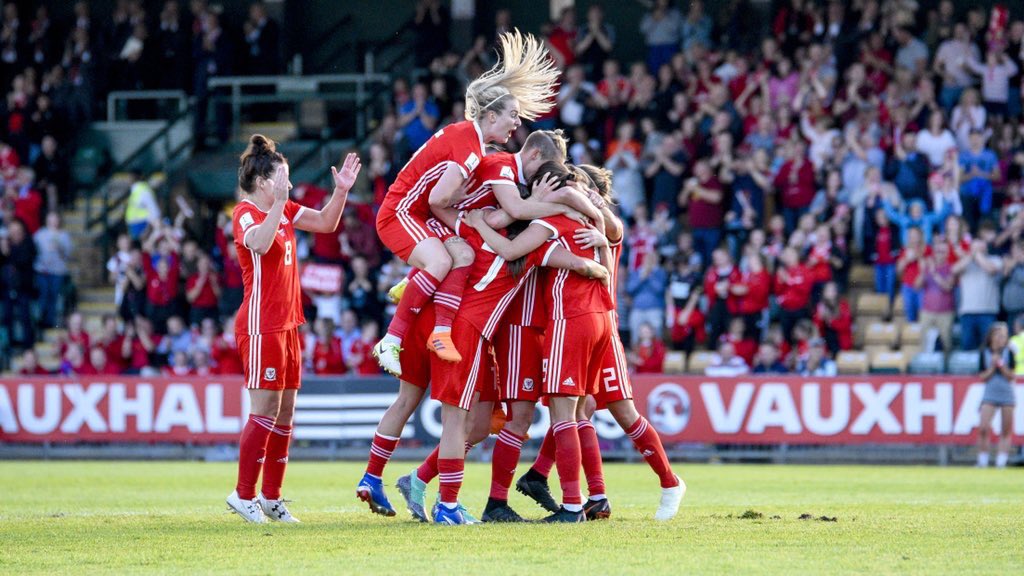 Wonderful Welsh Women on brink of World Cup glory - Welsh Sports Hall ...